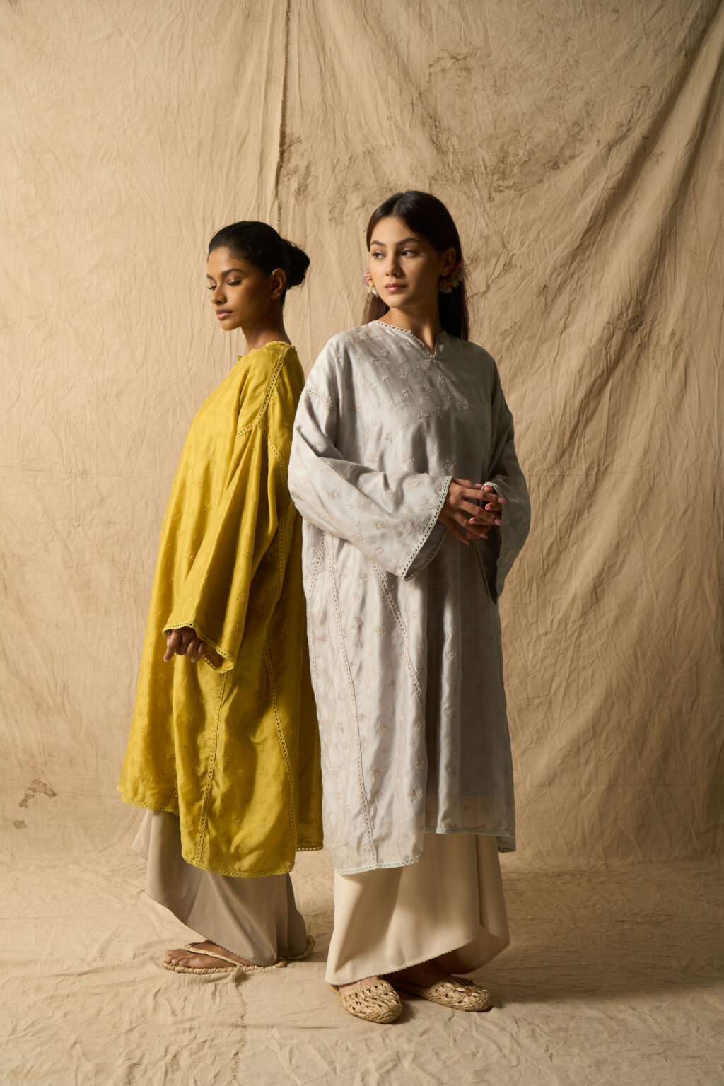 SEWAH – Oversized Embroided Kurung Top – SUEKA SUEKA